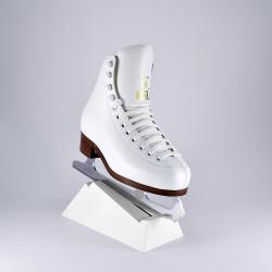 Фигурные коньки Wifa ⛸ – цена, купить профессиональные коньки Виф для ...